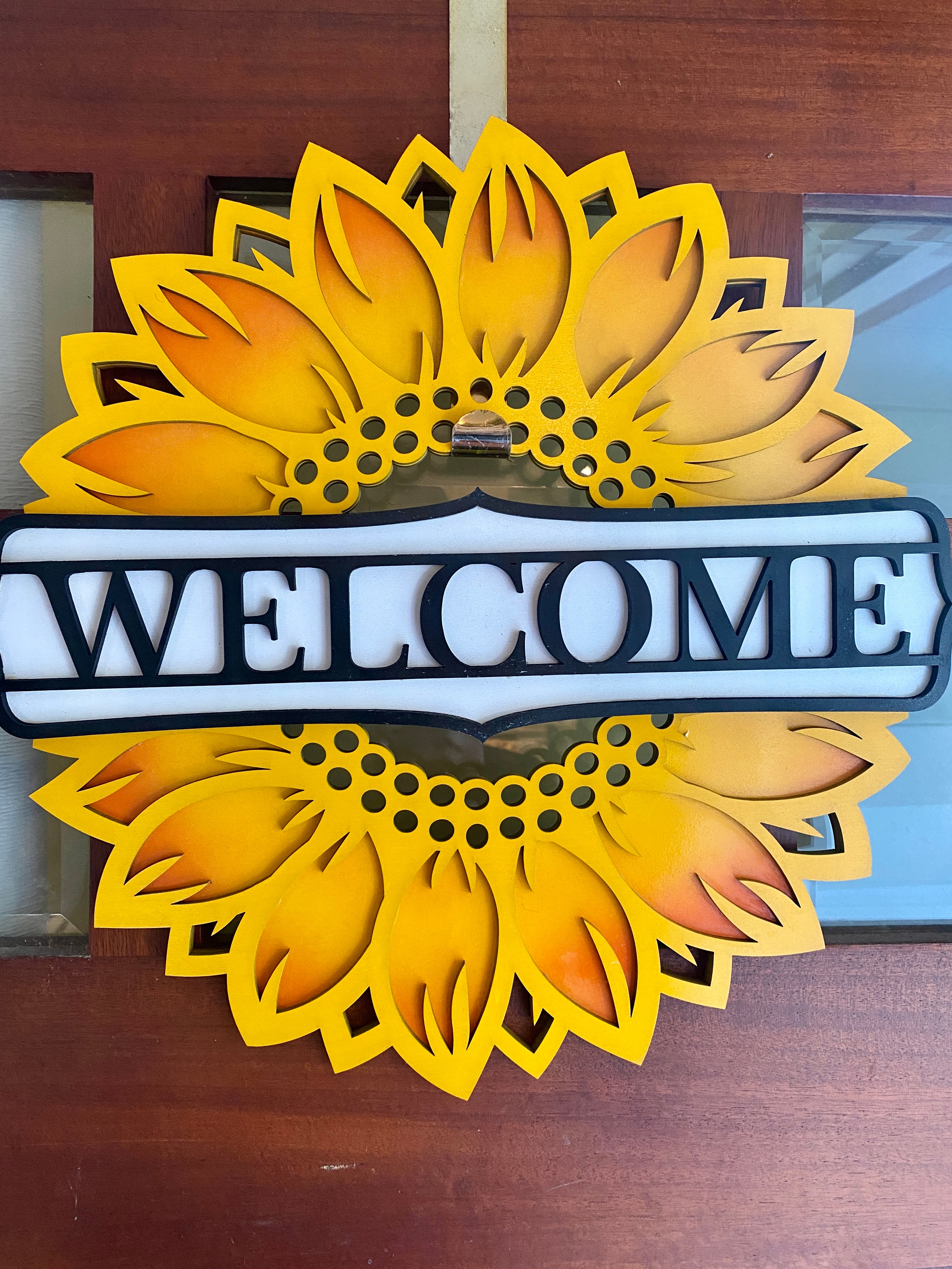 Sunflower Welcome Sign – Southern Charm Expressions